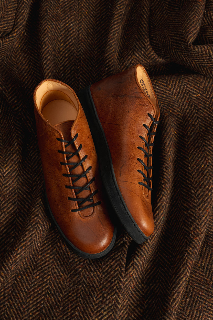 Handmade Shoes UK - Shoemakers Northampton – Crown Northampton
