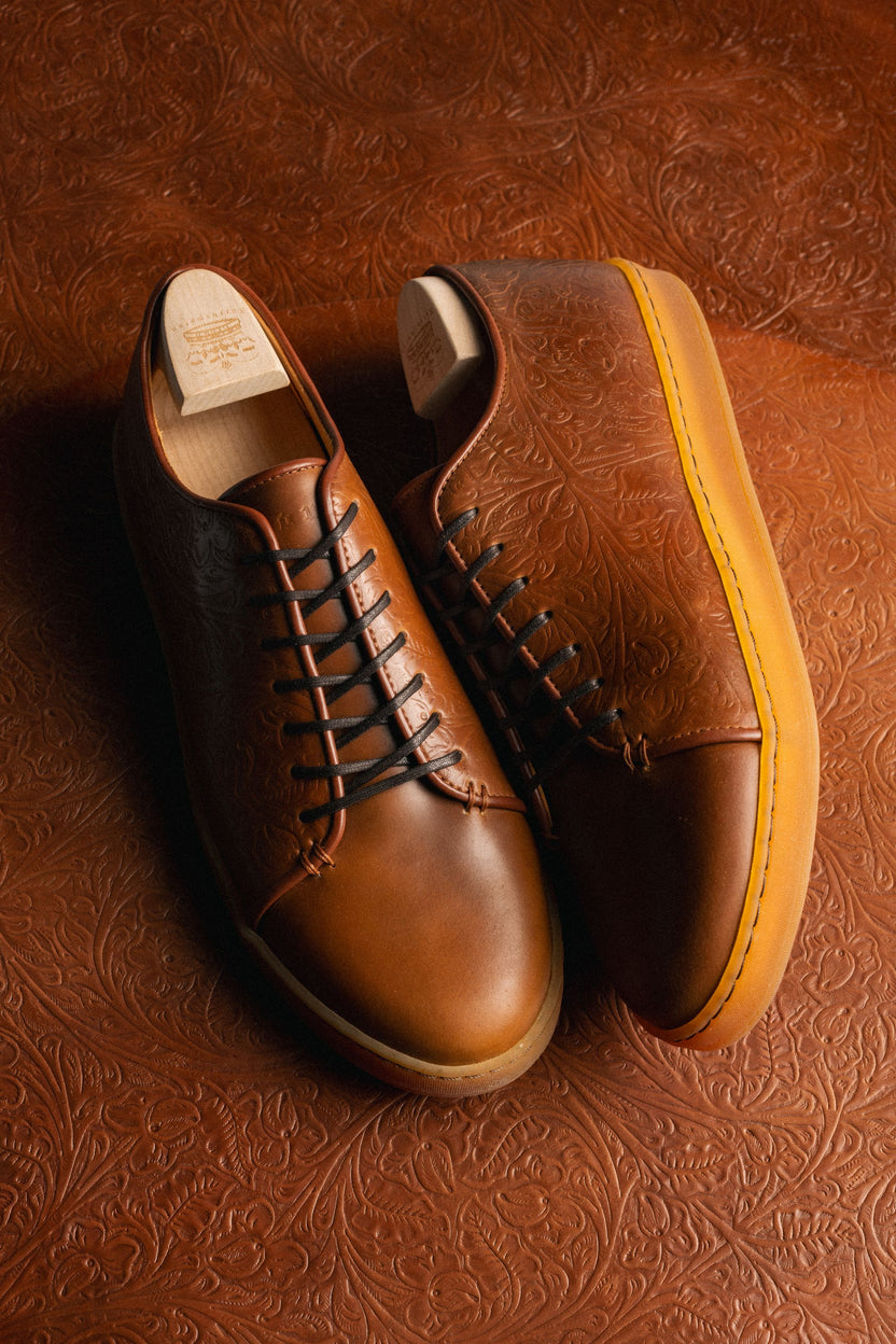 Handmade Shoes UK - Shoemakers Northampton – Crown Northampton