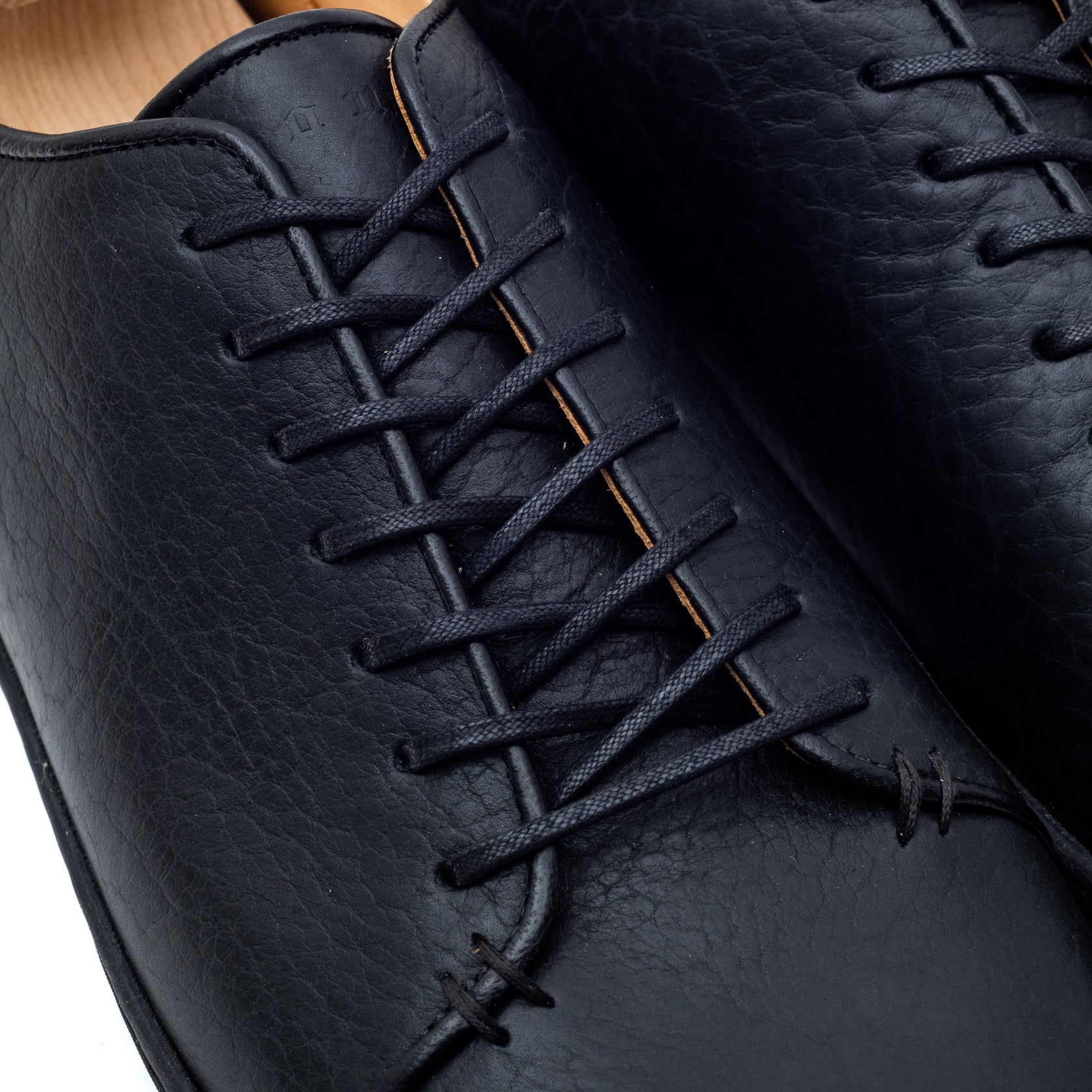 Harlestone Derby - Black Horween Buffalo – Crown Northampton